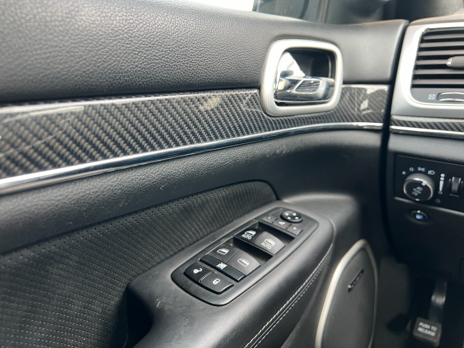 Jeep – Grand Cherokee - poullarsenas.dk